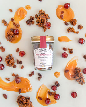 Gourmet Cakes in a Jar - The Mason Baker